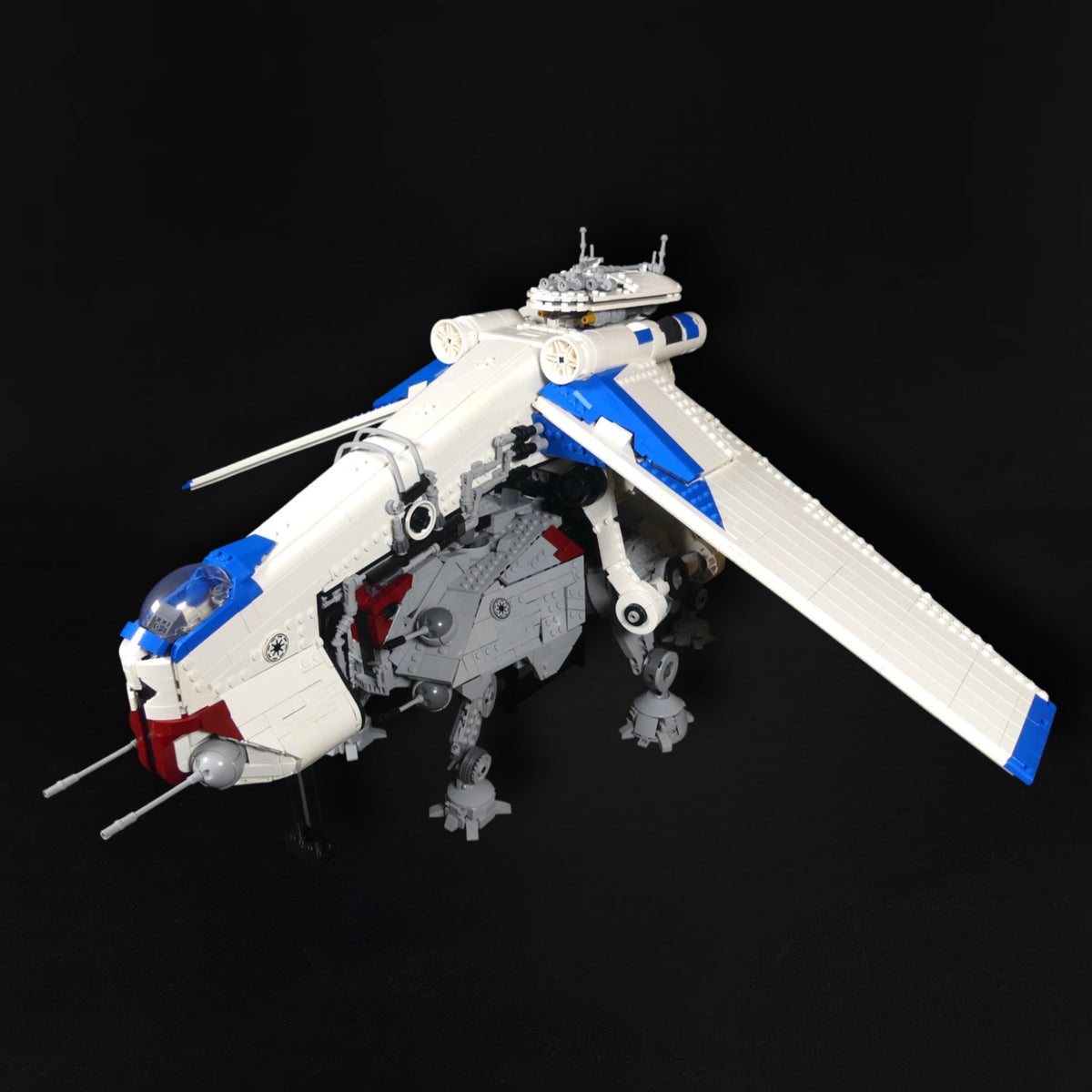 Republic Dropship & AT-TE combo — BrickVault