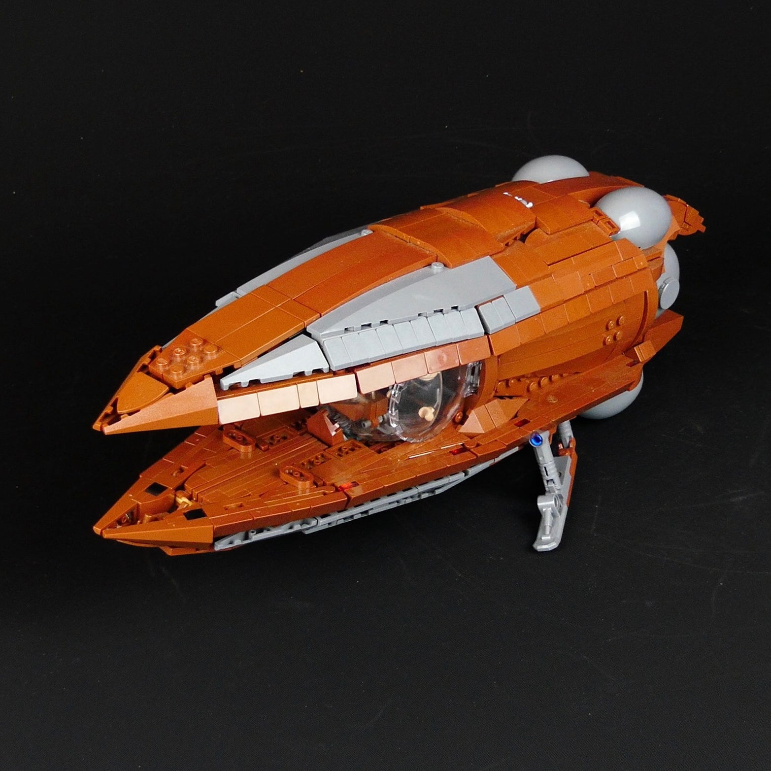 Solar Sailer - Minifig Scale — BrickVault