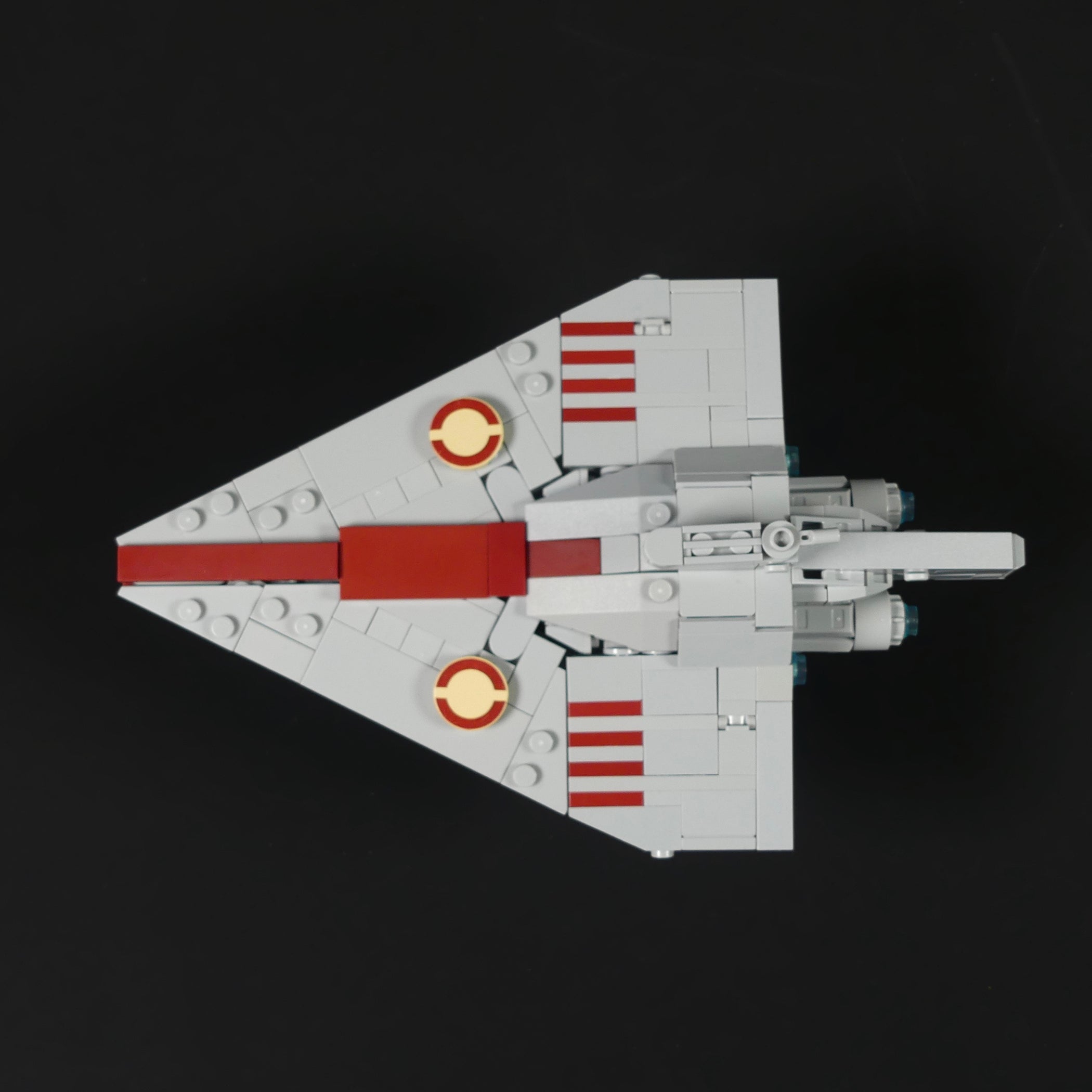 Acclamator-Class Assault Ship - Midi Scale — BrickVault