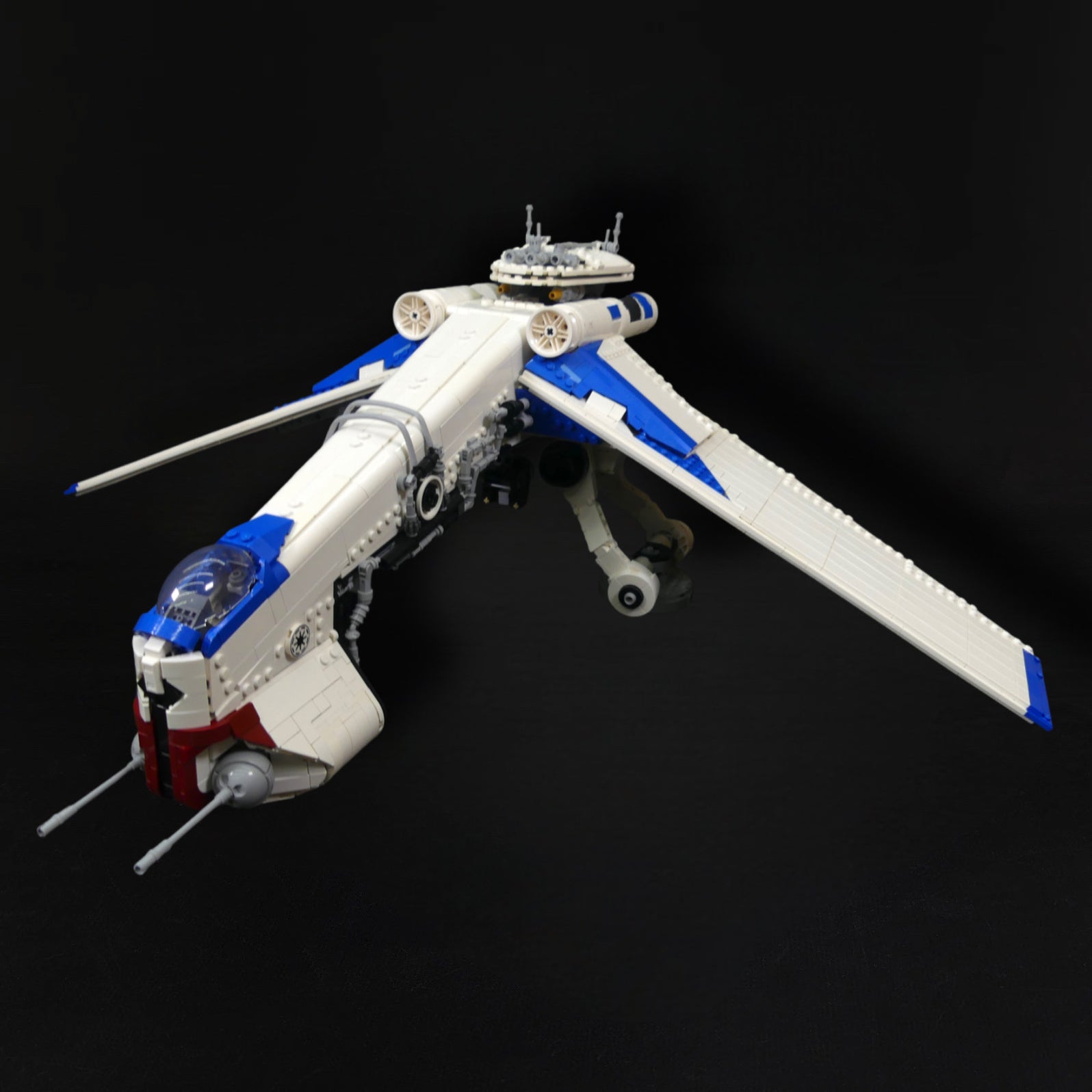 Republic Dropship & AT-TE combo — BrickVault