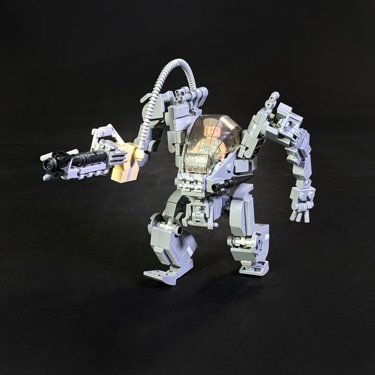 AMP Suit - Minfig Scale — BrickVault