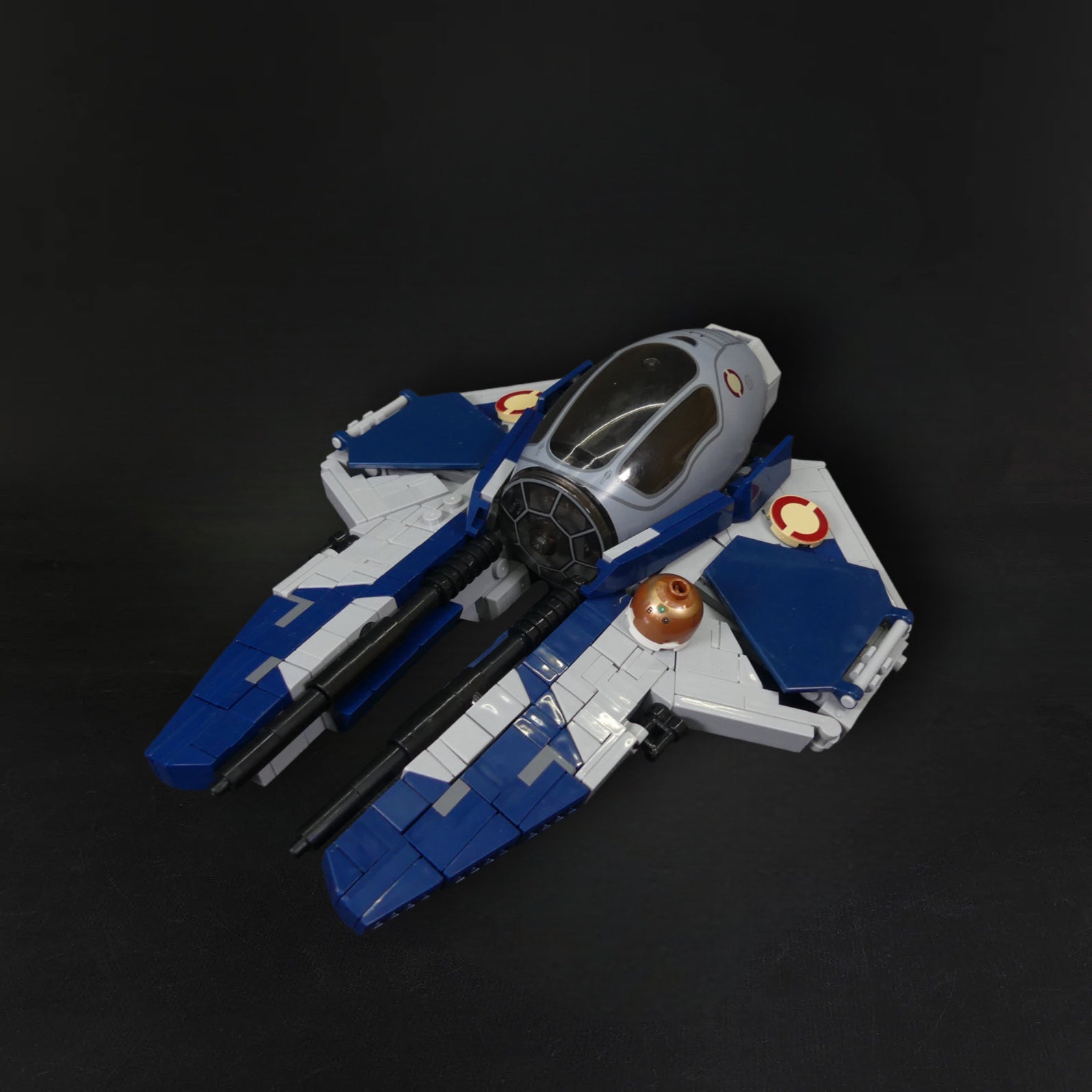Jedi Interceptors - Minifig Scale — BrickVault