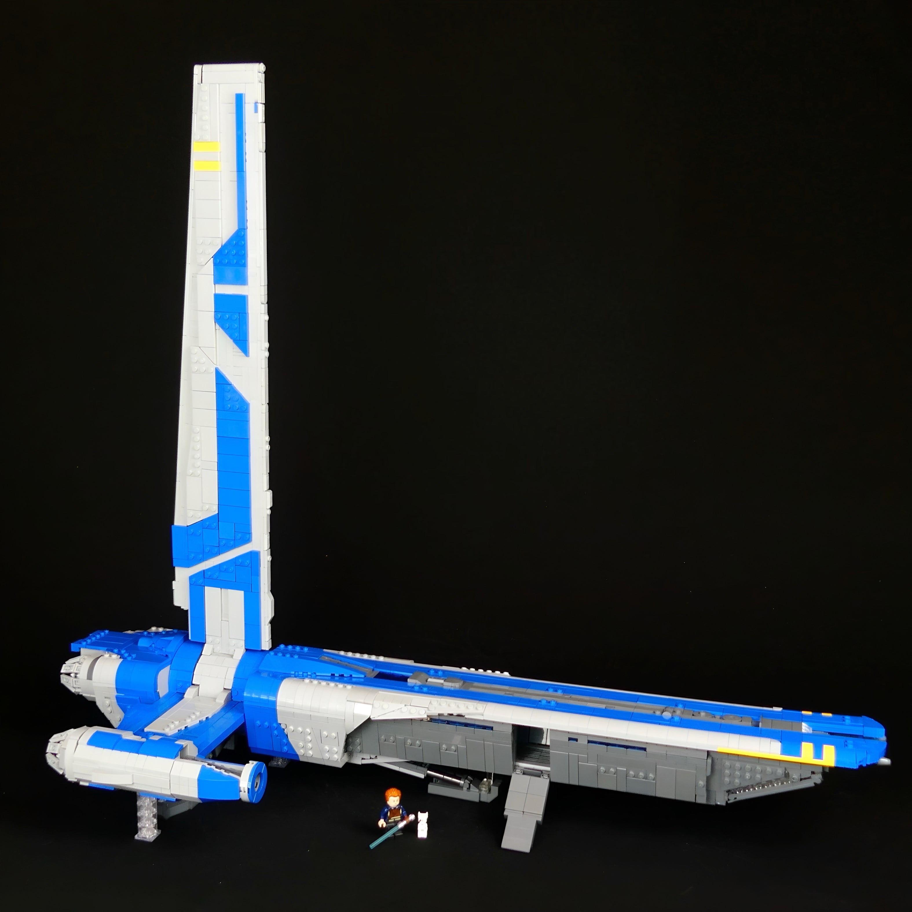 Stinger Mantis - Play Scale — BrickVault