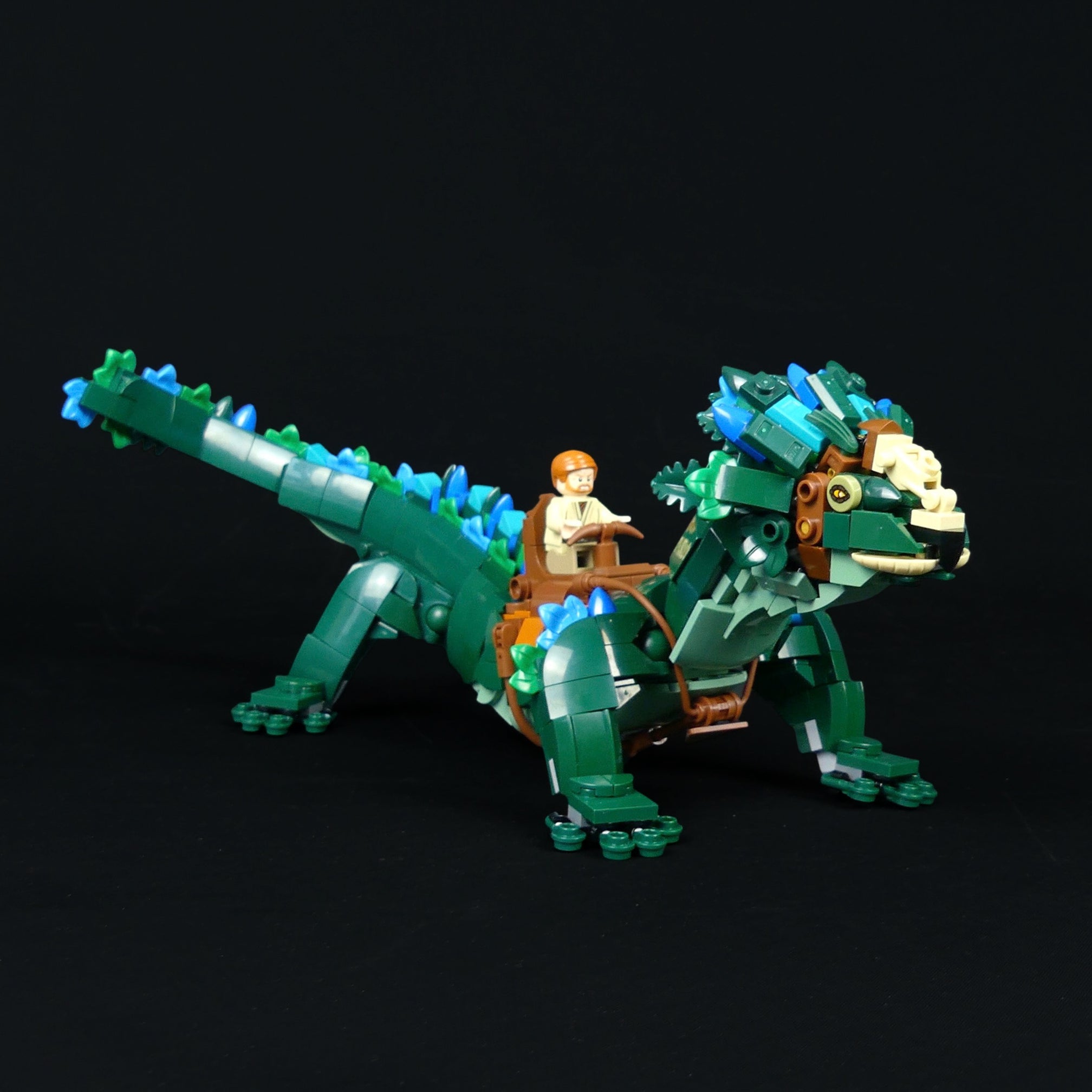 General Grievous' Wheel Bike & Varactyl Boga - Minifig Scale — BrickVault