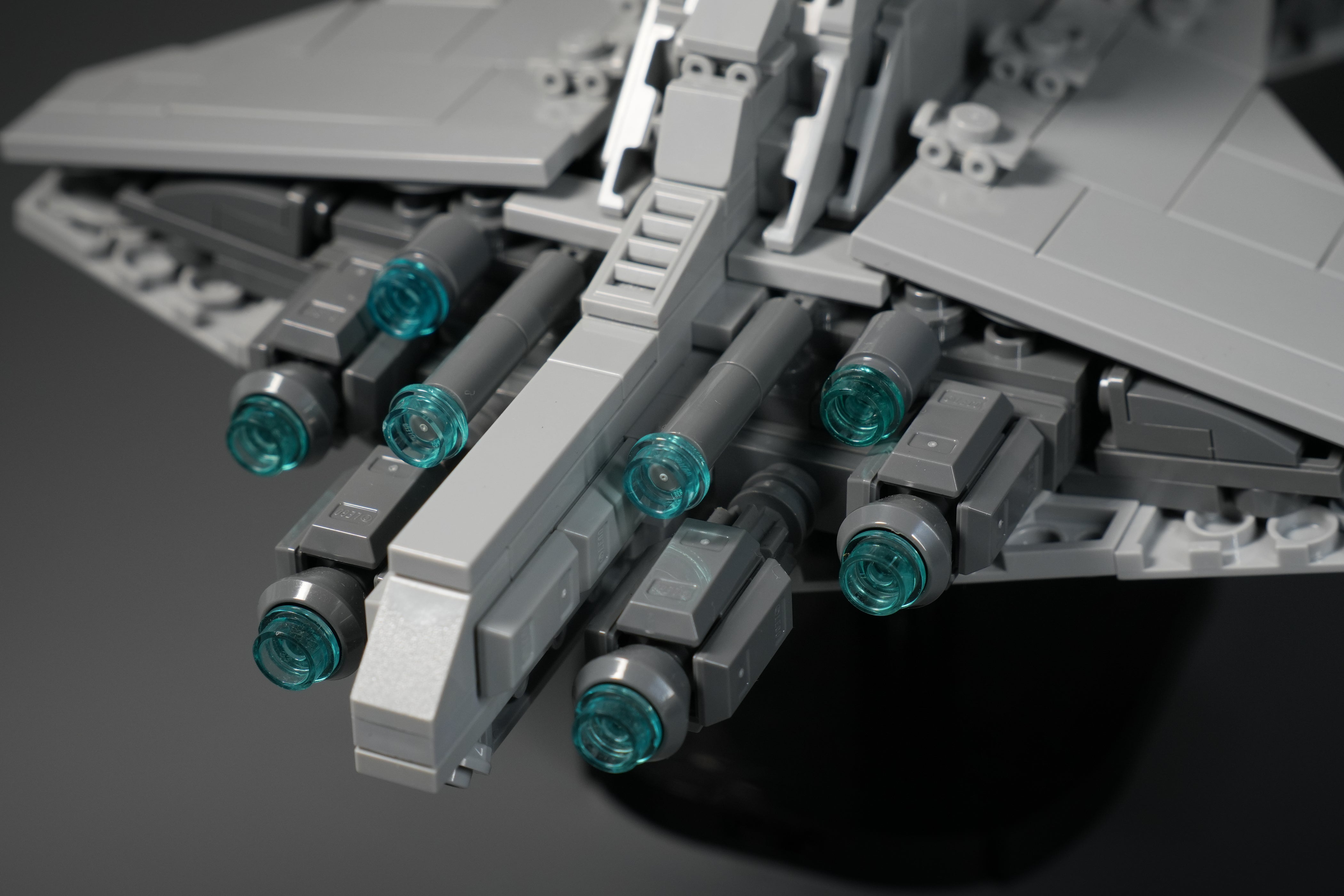 Venator-Class Star Destroyer - Midi Scale — BrickVault