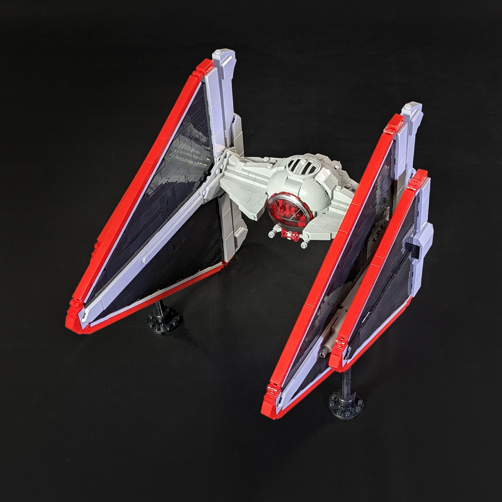 Sith TIE Dagger - Minifig Scale — BrickVault