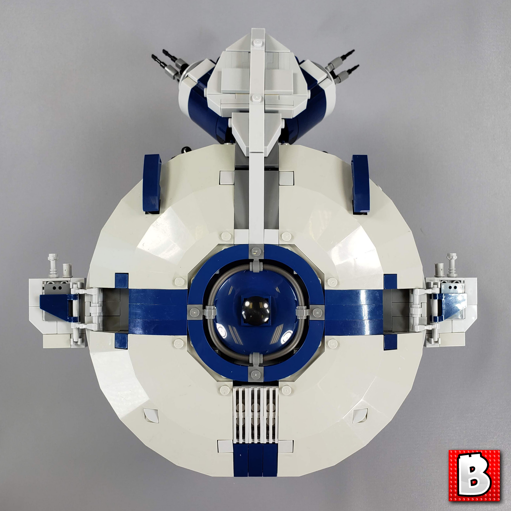 Droid Gunship - Minifig Scale — BrickVault