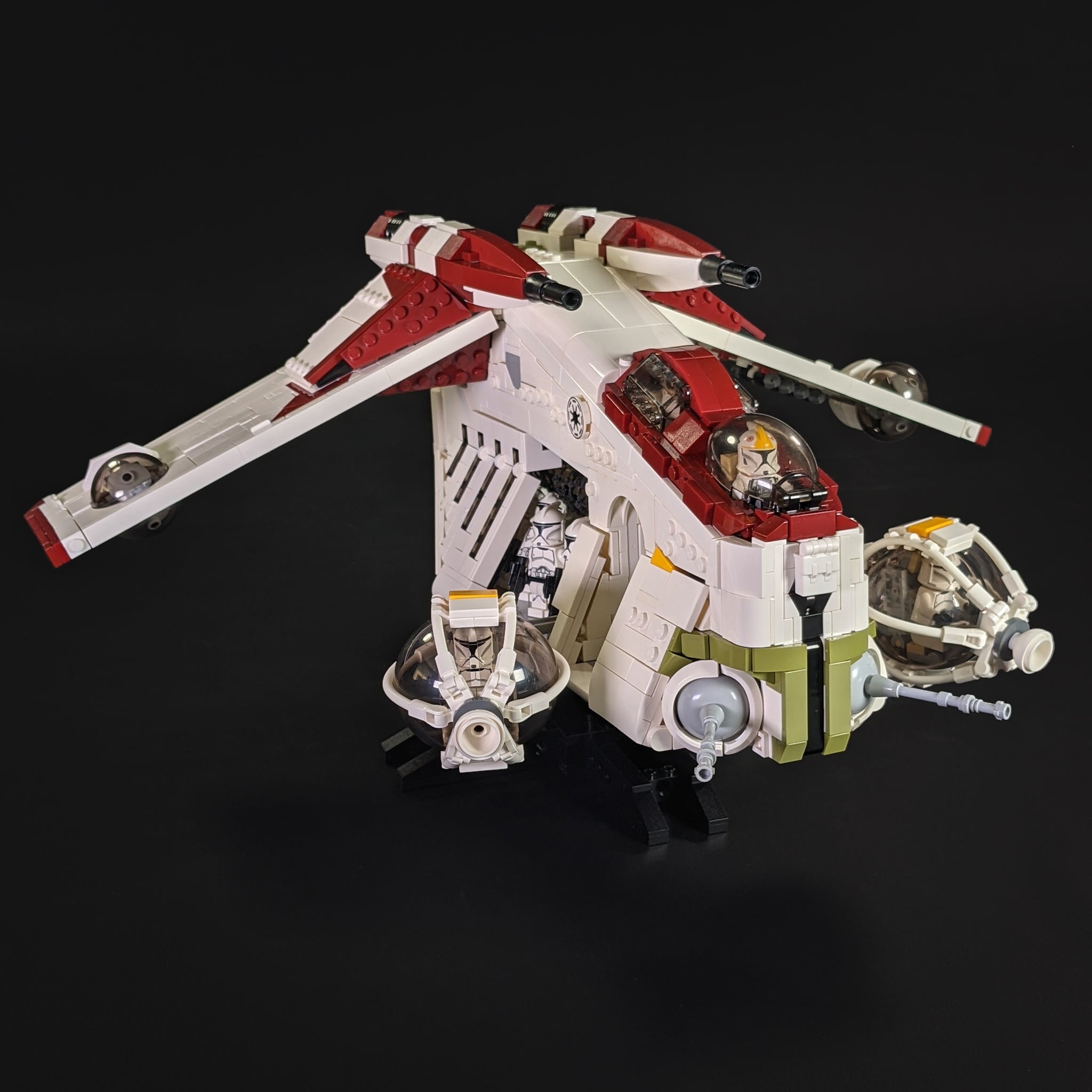 Republic Gunship - Minifig Scale (Episode 2/3) (Original Build ...