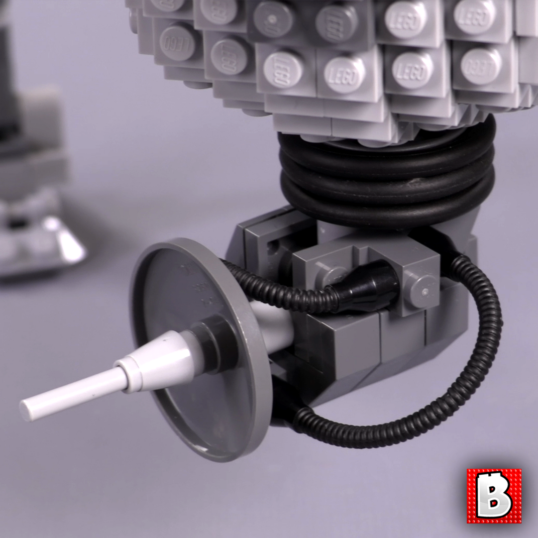 Homing Spider Droid - Minifig Scale — BrickVault
