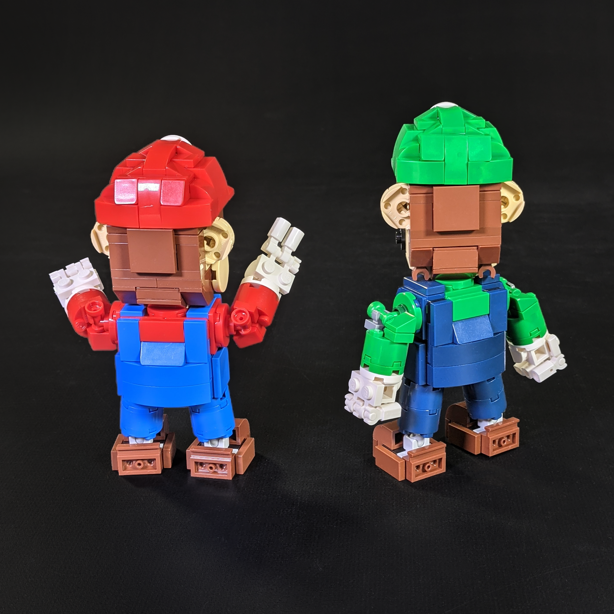 Mario Bundle 1 - Mario, Luigi, Peachette, Nabbit, and Toads — BrickVault
