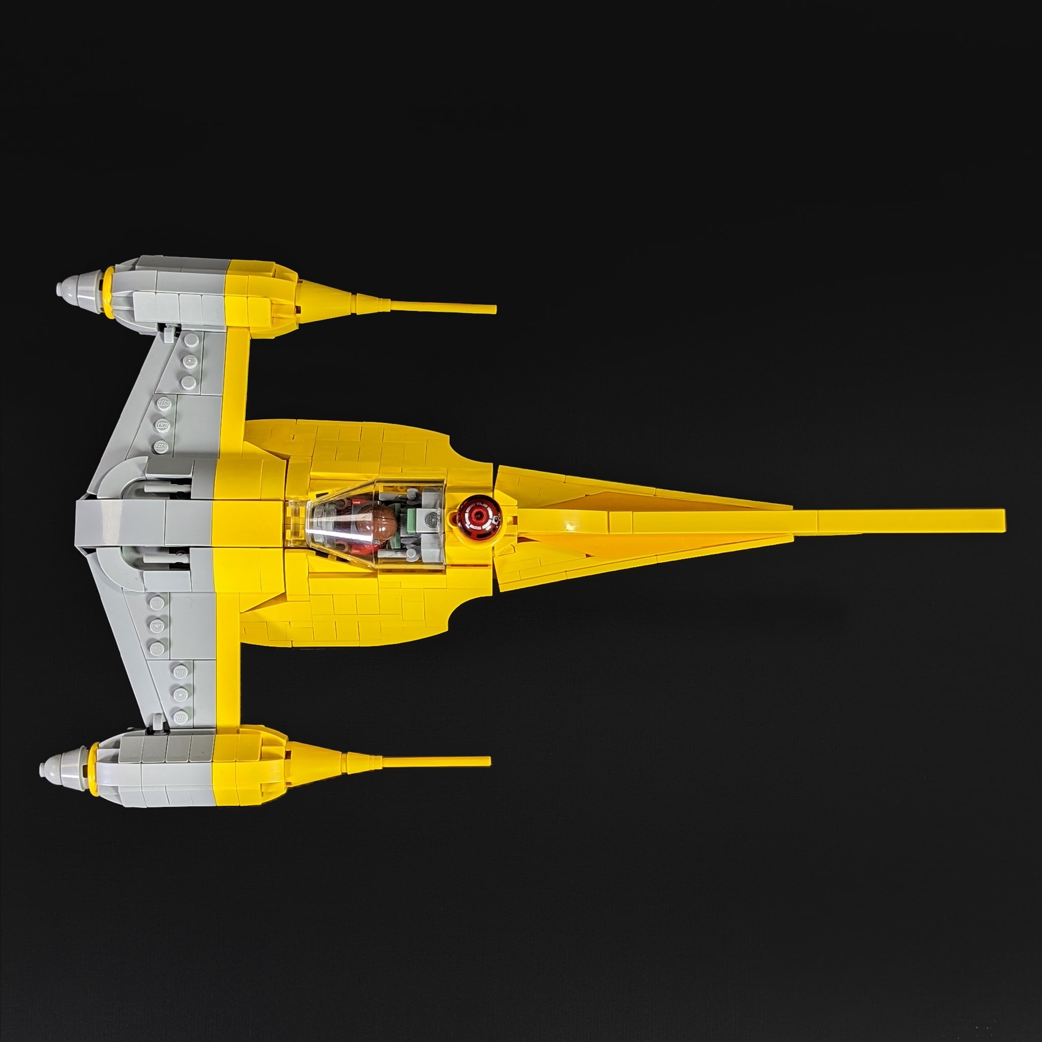 N-1 Naboo Starfighter - Minifig Scale — BrickVault