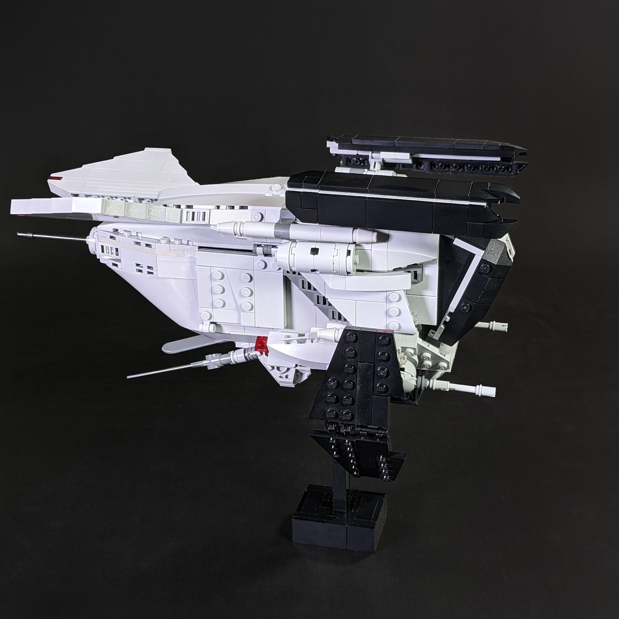 Coruscant Police Gunship & Imperial Patrol Transport - Minifig Scale ...