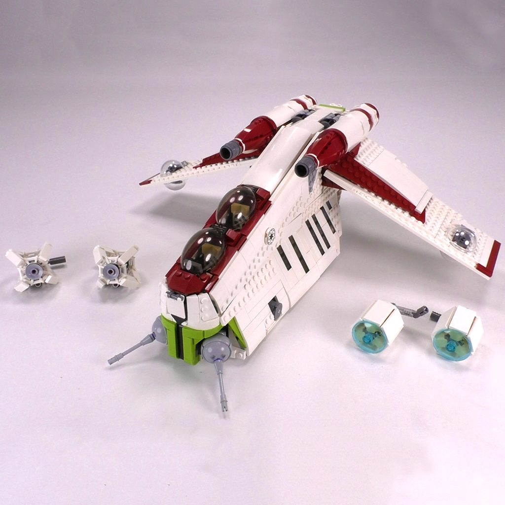 Republic Gunship - Minifig Scale (Original Build) — BrickVault