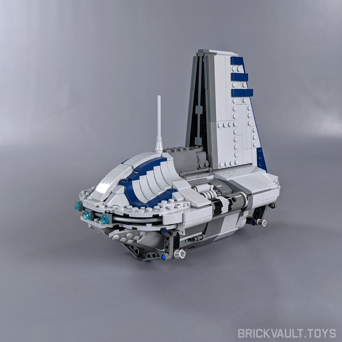 Sheathipede-class Transport Shuttle - Minifig Scale — BrickVault