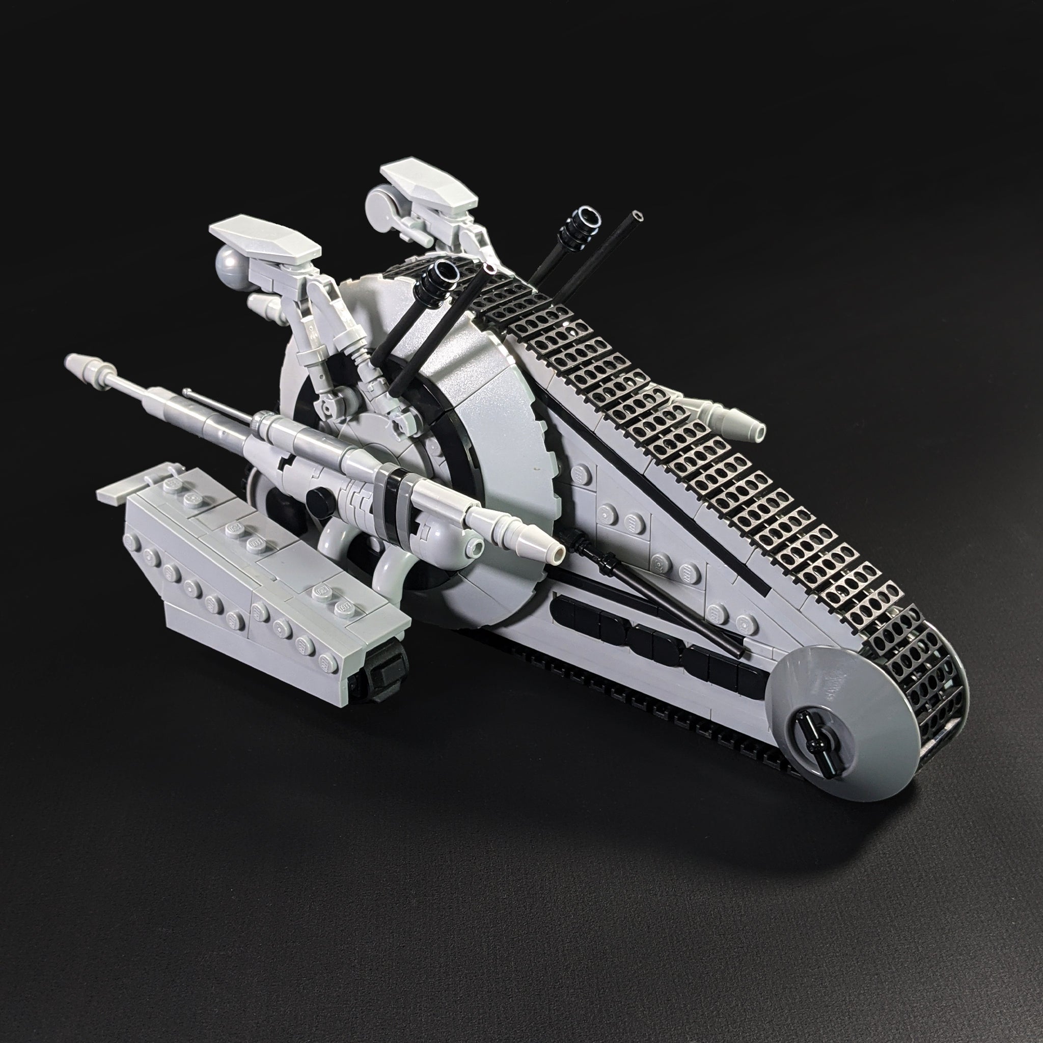 NR-N99 Tank Droid - Minifig Scale — BrickVault